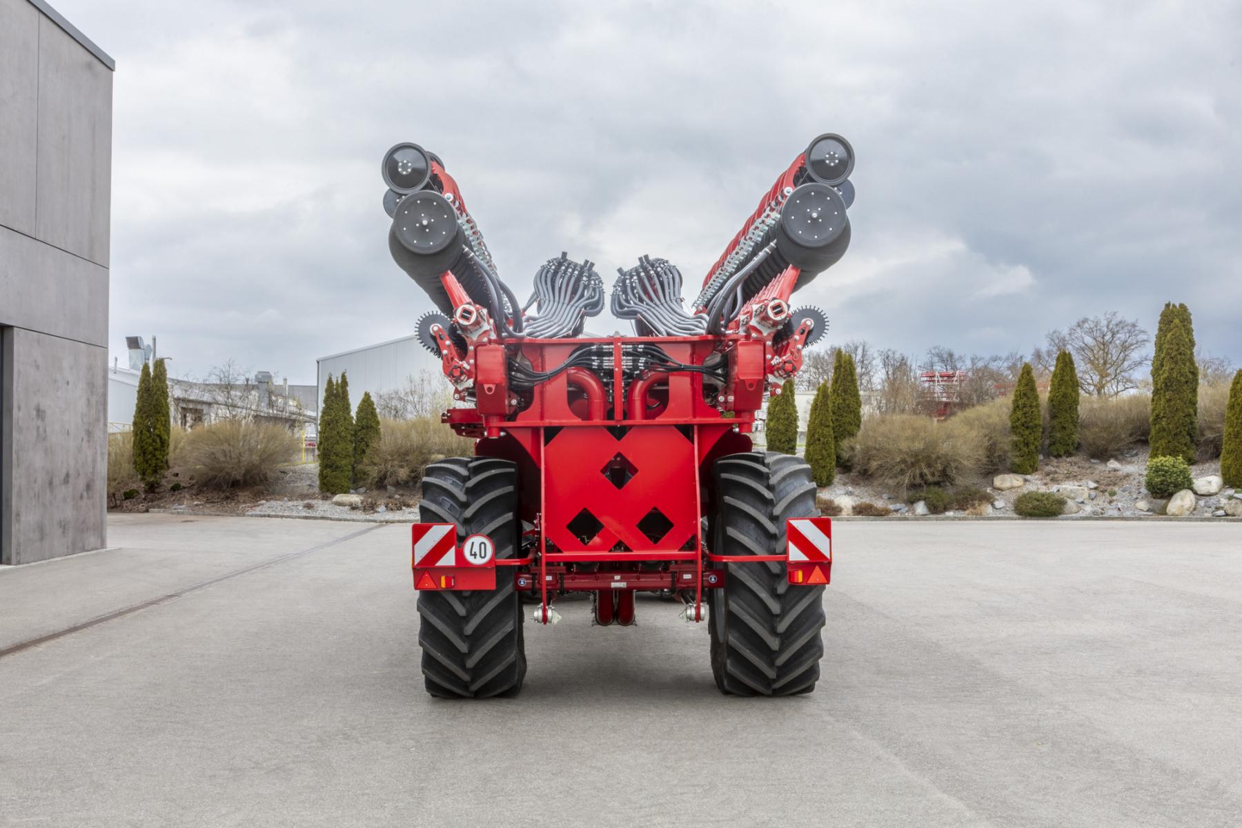 Nauja Avatar sėjamoji gali įterpti keturis skirtingus komponentus ...